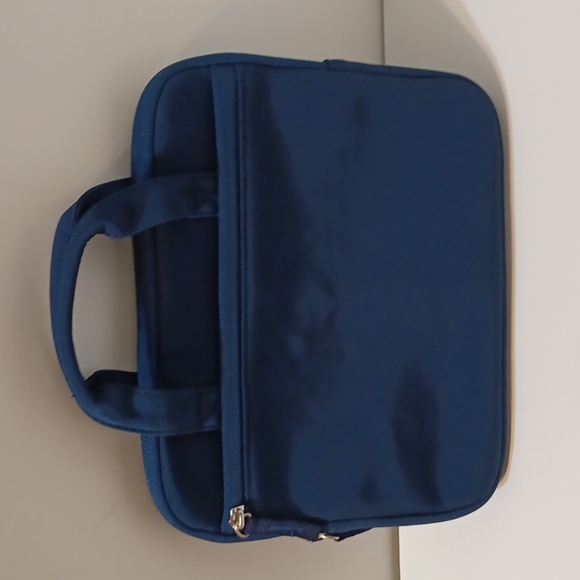 NuPro | Tablets & Accessories | Nupro Zipper Sleeve For All Versions Of ...